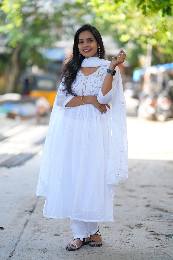 White Color Pure Mul Mul Cotton Anarkali 3 Piece Set With Embriodary W ...