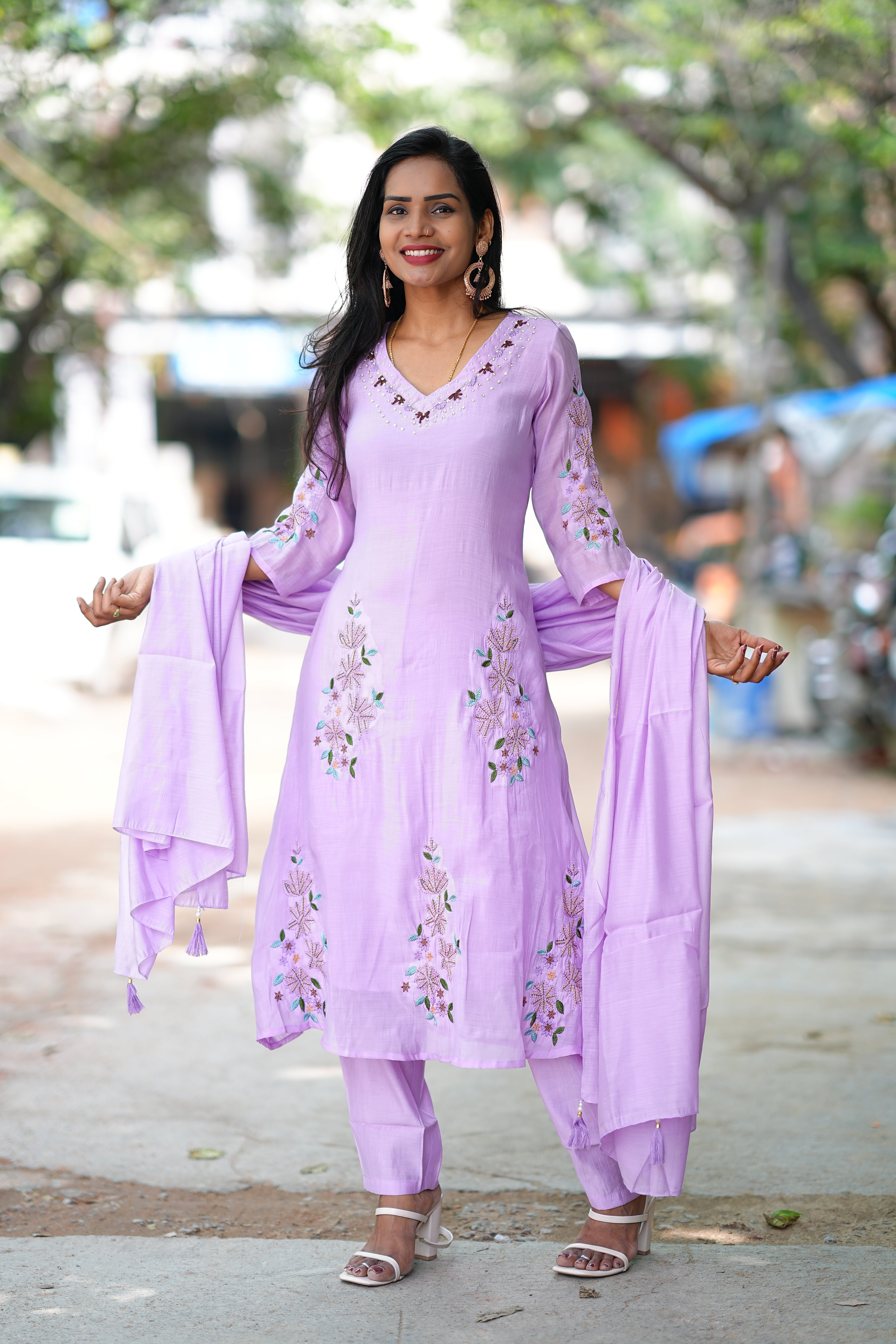 Lavender Color Mul Chanderi Designer Wear 3 Piece Set With Complete Li ...